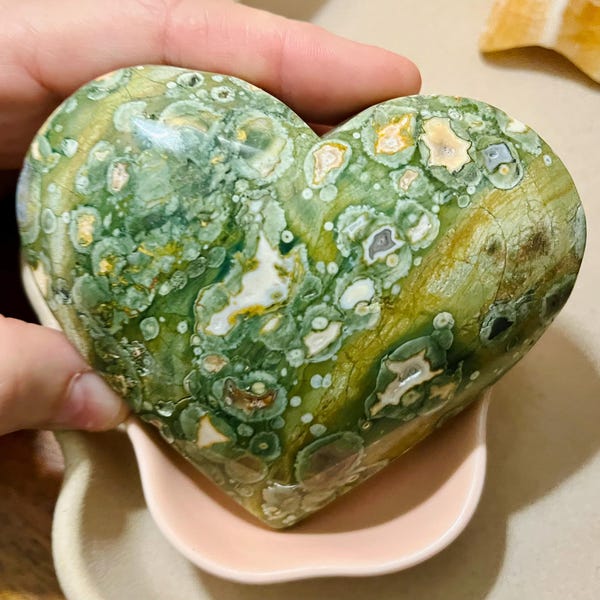 La Lune UV Reactive Volcano Agate Skull 1.15 Lb Exclusive Collection ...