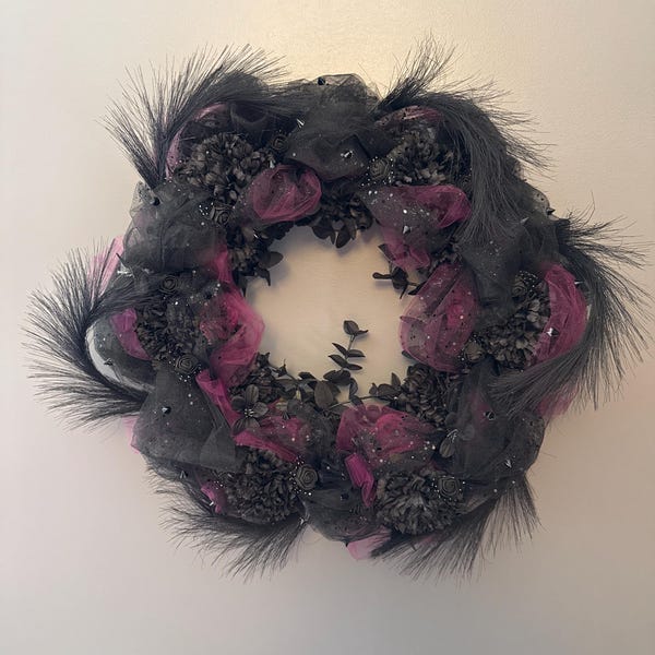 Fluffy Purple Wreath, Goth Home, Halloween Home, Everyday Wreath ...