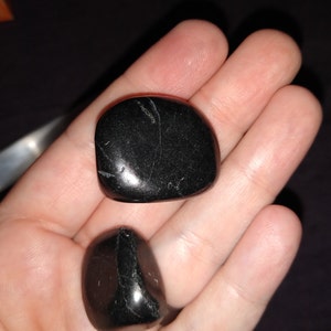 Shungite Tumbled Stone, Tumbled Shungite, Healing Shungite, Pocket ...