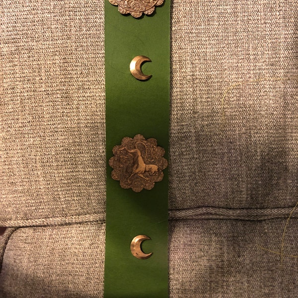 SCA Caid Kingdom Belt Mount - Crescent Moon - K-07 - Etsy