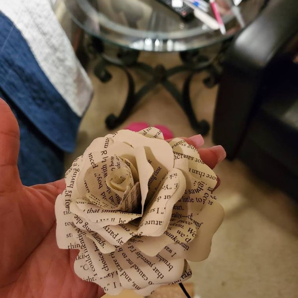 Book Page Roses, Book Page Flowers, Recycled Paper Flowers, Music Sheet ...