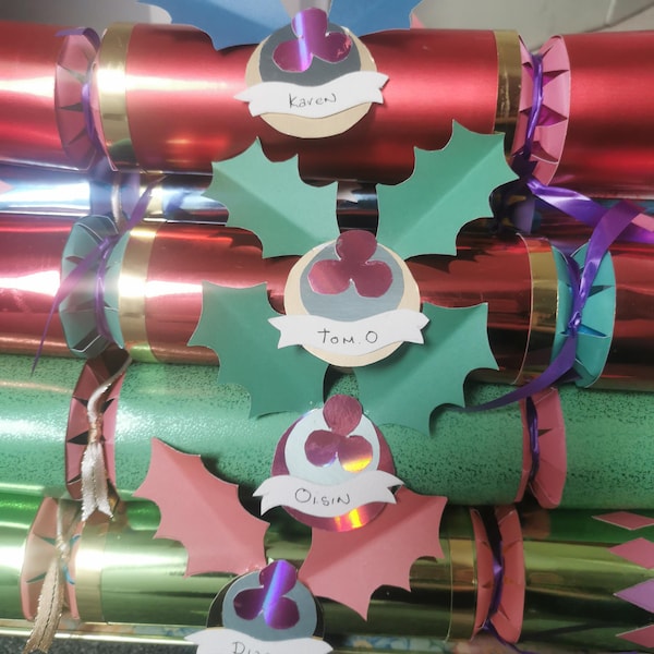 Christmas Bon Bon Snaps Crackers 28cm/11 Inches or 20cm/8 Inches Long ...
