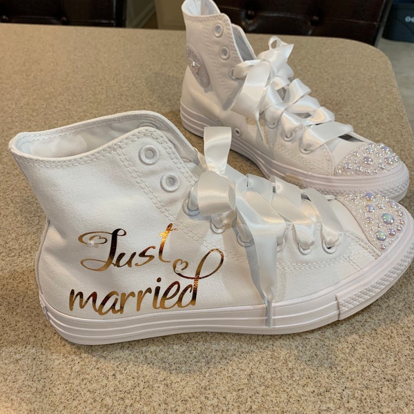 Bride Converse Shoes/converse Shoes/custom Wedding Shoes/ Wedding Gifts ...