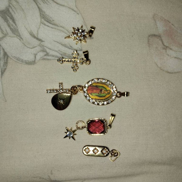 Lovely French Vintage Style Golden Stylish Charms Metals Crystals 22 ...