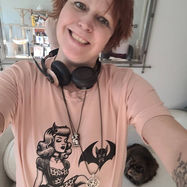 Vampire Tiki Monser Magnet Creepy Quirky Hawaiian Horror Sea Monster ...