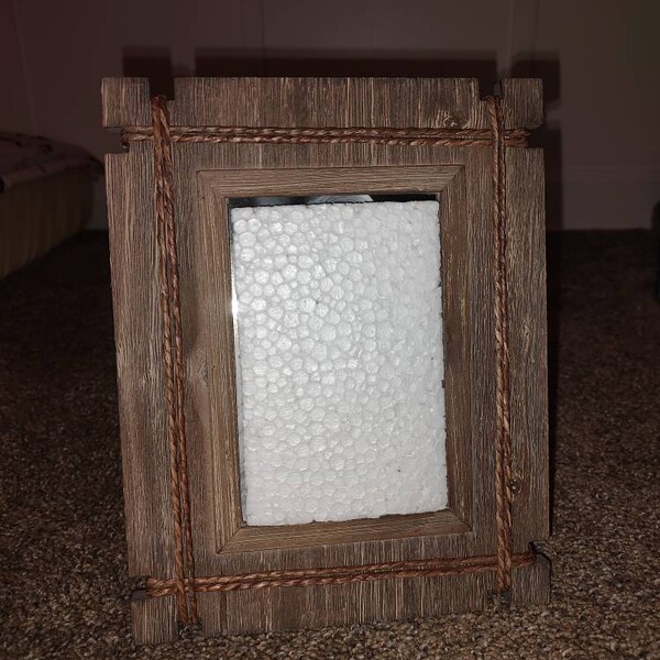 Wooden Picture Frame | Vintage Style Rustic Looking Wood Frames for ...