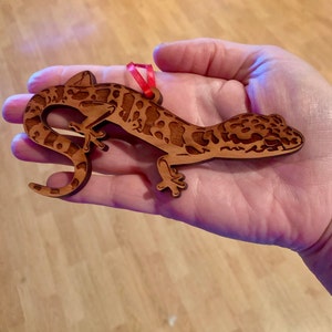 Gecko Ornament Detailed Western Banded Gecko Lizard Black Cherry Wood ...