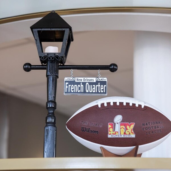 Street Sign Lamp Post, Trolley Station Lamp Post, 21 Inch Centerpiece ...