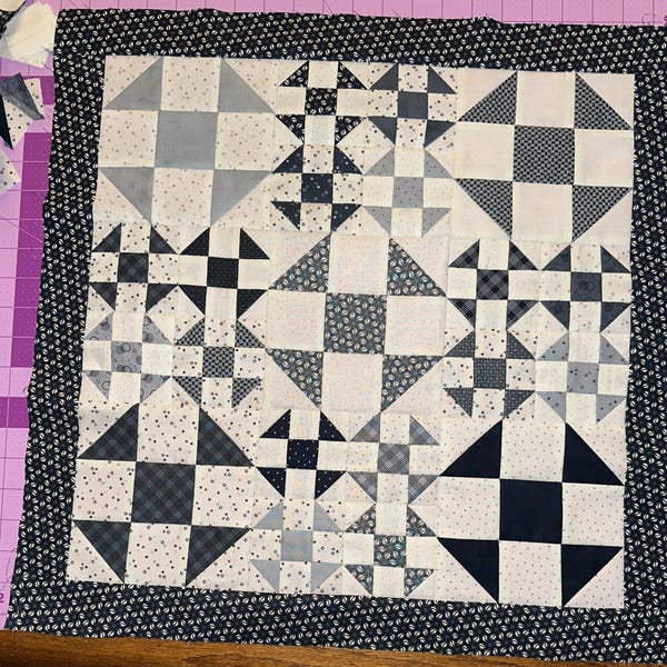 Teapot Garden Red Floral Arrangements Quilt Panel - Etsy