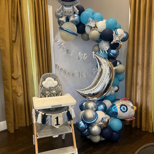 29" Tall 12-arm Tiered Clear Acrylic Dessert Display Stand, Multi-layer ...