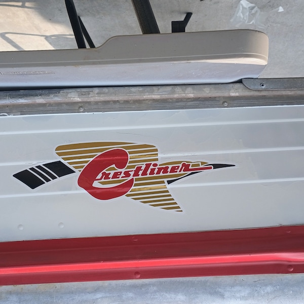 Crestliner Vintage Fishing Boat Decals 14" 2-pak Die-cut Vinyl Red ...