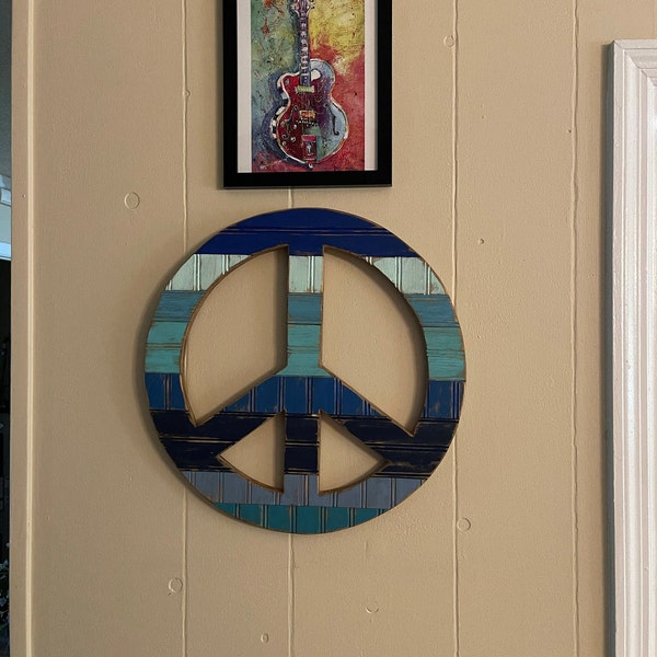 Large 24" Rustic Wood Peace Sign Wall Decor - Etsy