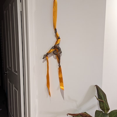 Modern Sculpture, Woman Torso, Wire Mesh Sculpture, Freestanding ...