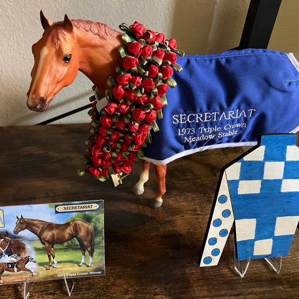 MOUSE 2023 Winterfest Exclusive Horse Breyer Sport Pony Original Finish ...