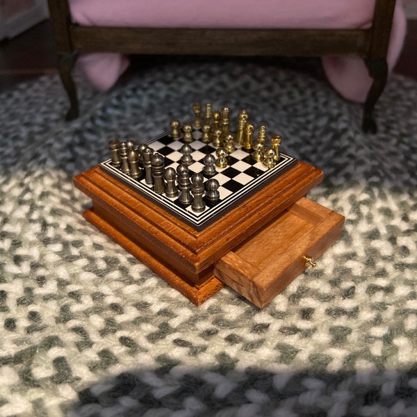Miniature Chess Set With Metal Magnetic Chess Pieces and Storage Drawer ...