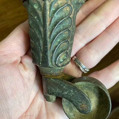 Antique Oil Lamp Light Petticoat Bell Shade Smoke Shade / Old ...