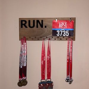 Medal Display Running Medal Holder Marathon Gymnastics Ribbon Display ...