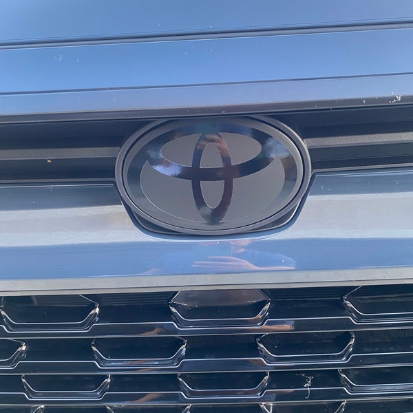2017 - 2025 Toyota Highlander Front Stealth Emblem Vinyl Overlay Decal ...