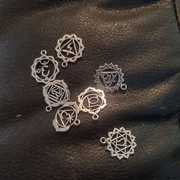 7 Chakra Charm Set Chakra Symbol Charms Energy Wheel Charm Set Rustic ...