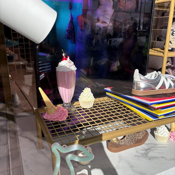 Fake Milkshake Prop All Flavours Made Retro American Diner Ideal for ...