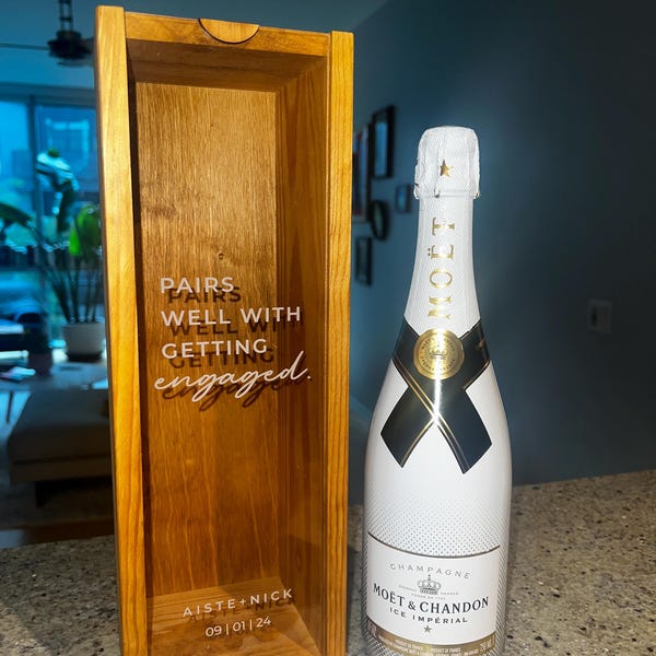 Wedding Couple Gift, Personalized Wine Bottle Box, Customized Wedding ...