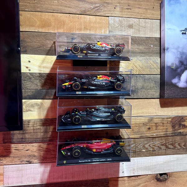 V2 6 Car Tilted Bburago 1:43 1/43 F1 Formula 1 Race Car Display Stand W ...