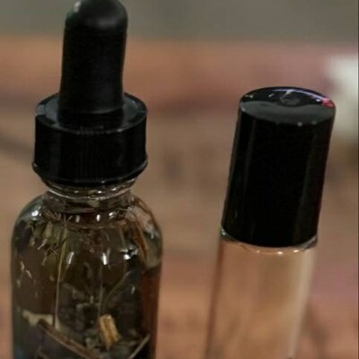 Spirit Guide Connection Botanical & Crystal Infused Oil Intention Oil ...