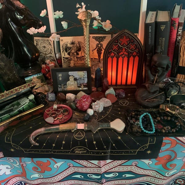 Gothic Cathedral Window Book Nook With Lights - 1 Large - Etsy