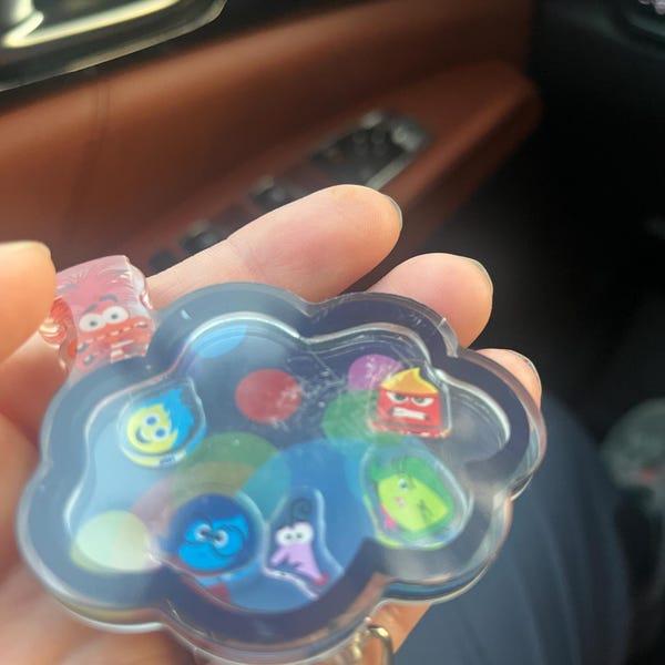 Video Game Shaker Badge Reel: Custom ID Holder - Etsy