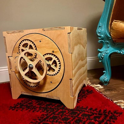 Cnc Files, Unique Wooden Storage Box With a Working Gear Lock Mechanism ...