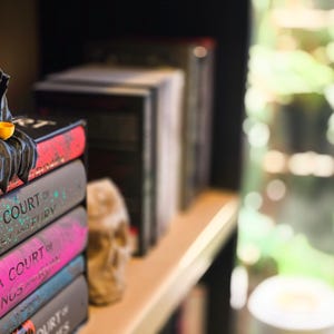 To Be Read Sign Library Sign Decor Street Sign Decor Book Sign Bookish ...