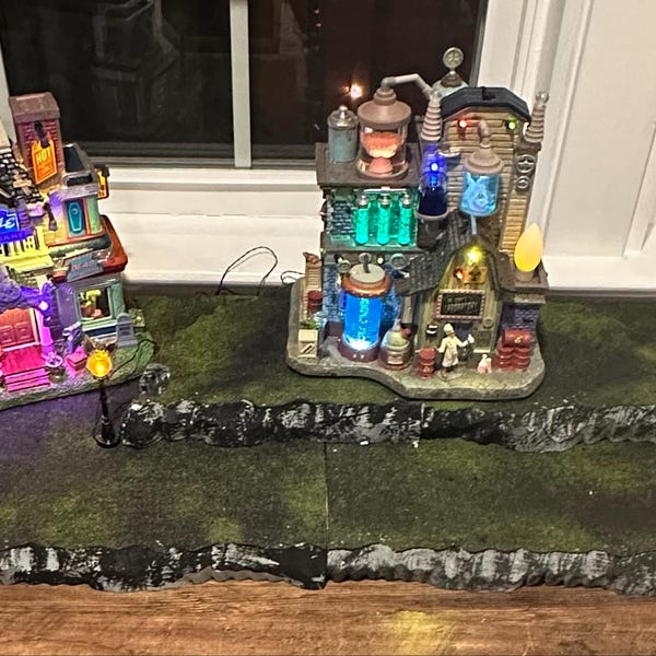 Christmas Village Display Mountain Backdrop for Lemax, Dept 56 ...