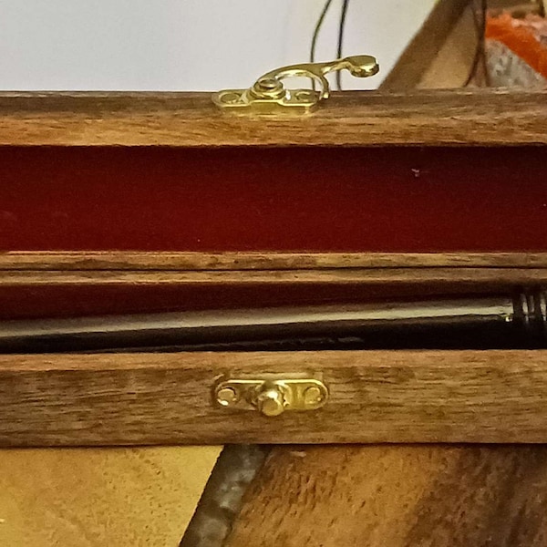 Witch and Wizard Wand in Real Wooden Display Box Will O'wisp's Wand ...