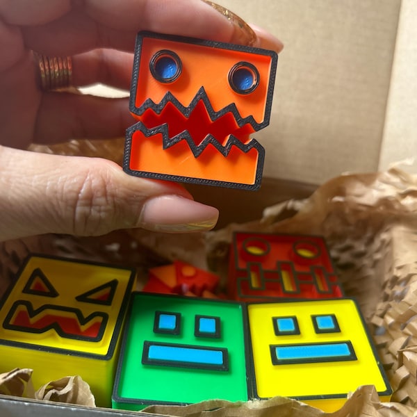 Geometry Dash Toys, 3D Printed Cubes, Geometry Dash Icons, Cake Toppers ...