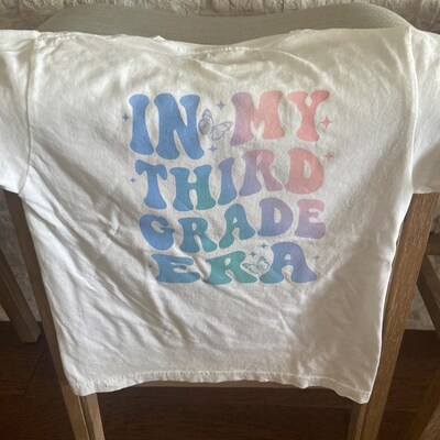 Custom Spray Tan Artist Shirt, Spray Tan Artist Gift, Tanning Salon T ...