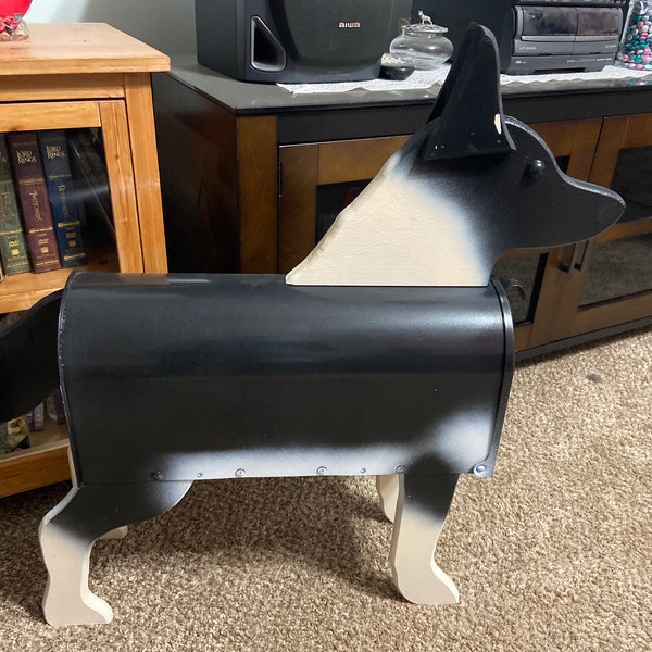 German Shepherd Mailbox | Unique Dog Mailbox | PP002 - Etsy
