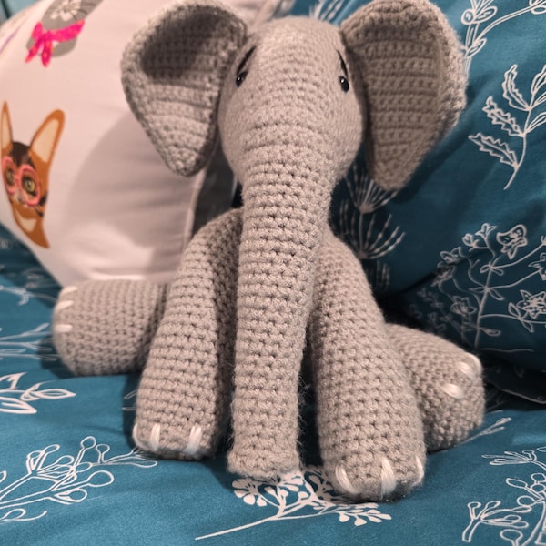 Bubba the Elephant Crochet Pattern – Amigurumi PDF Tutorial - Etsy