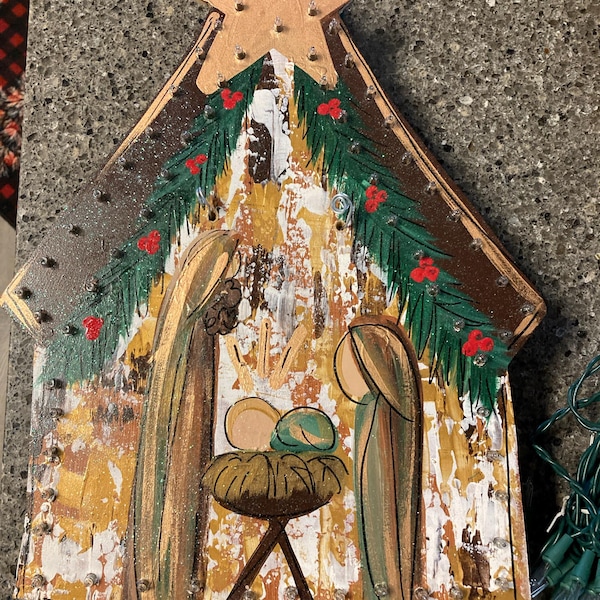 LIGHTED Nativity Wooden Tree Topper - Etsy