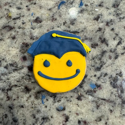 Smiley Face Grad Cookie Cutter - Etsy