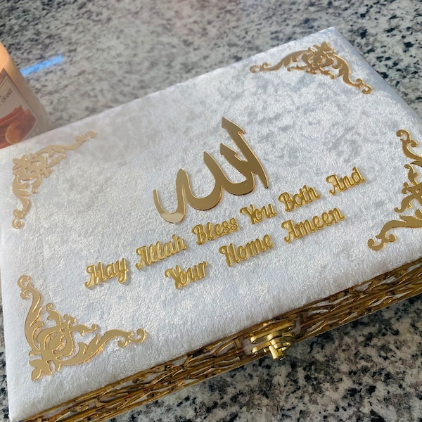 Personalized Quran With Velvet Box, Islamic Gift Set, Quran Gift Box ...