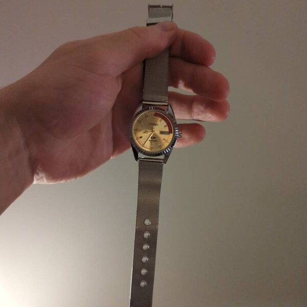 Genuine Vintage Ricoh R31 Automatic Japan Mens Day/date Oval Shape Blue ...