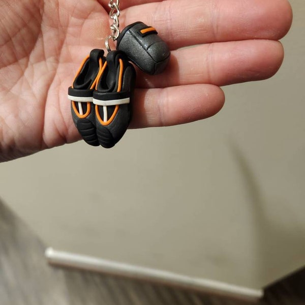 Custom Handmade Rock Climbing Shoe Keychain Personalized Climbing Gift ...