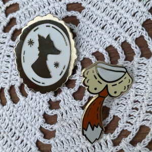 Red Remarkable Apple Fantastic Mr Fox Enamel Pin Roald Dahl Pin Wes ...