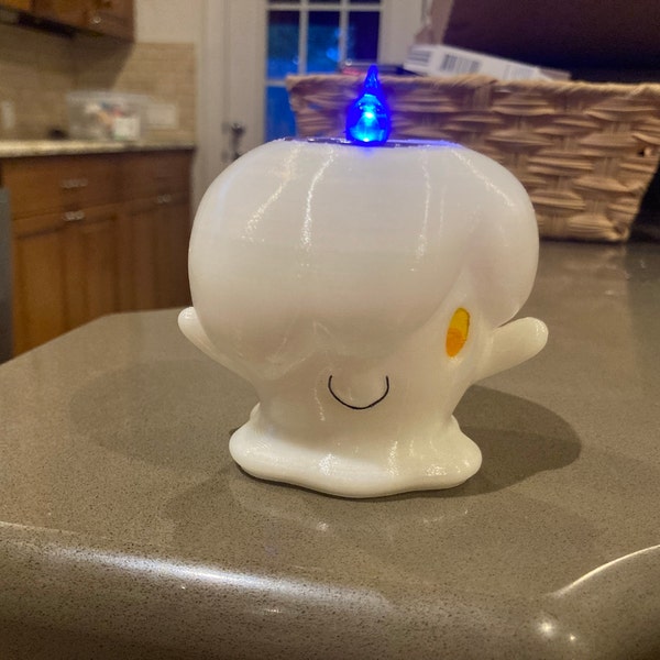 GLOWS in the Dark! Pokemon Litwick Twinkling Light-up Candle Figurine ...