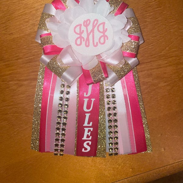 Stanley Mum, Croc Mum, Hairbow Mum, Locker Mum for Homecoming, Peewee ...