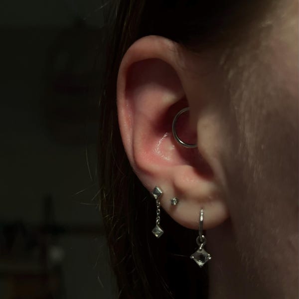 NEW 14K Solid Gold Vertical Helix Chain Piercing Unique Gold Barbell ...