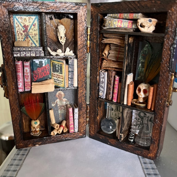 Miniature Libraries - Miniatuurbibliotheken - Victorian-mini Books - Etsy