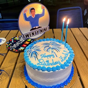 Schmidt 29 Cake Topper 3D - Etsy