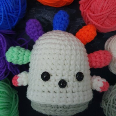 Squeakoid Crochet Pattern - Etsy