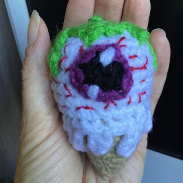Eye Scream Crochet Pattern: Creepy Halloween Keychain (PDF) - Etsy